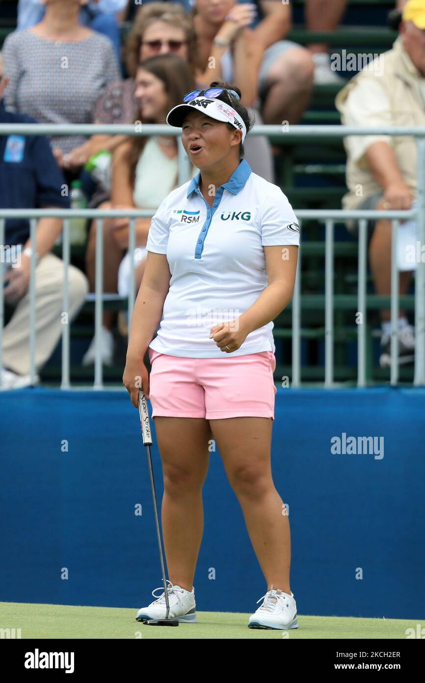 Megan khang reacts hi-res stock photography and images - Alamy