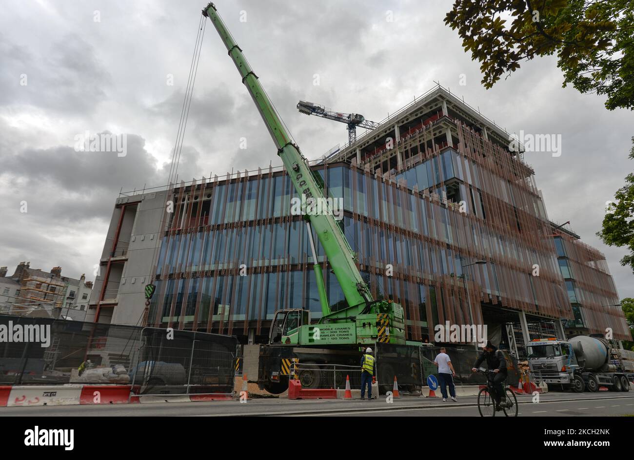 Wilton Park building, Linkedin's new buildings off Wilton Terrace, the ...