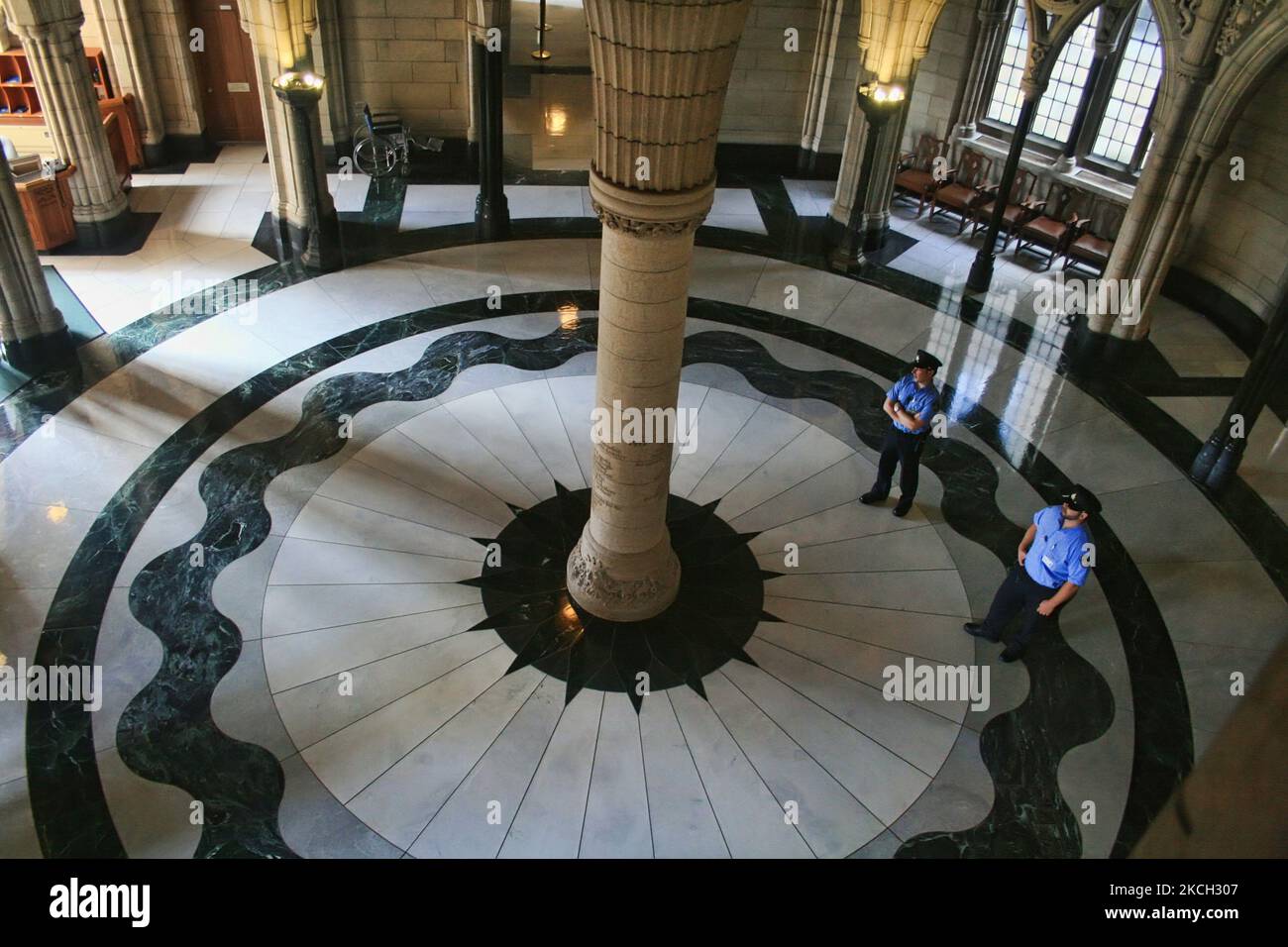 Architectural design large hall columns hi-res stock photography and ...