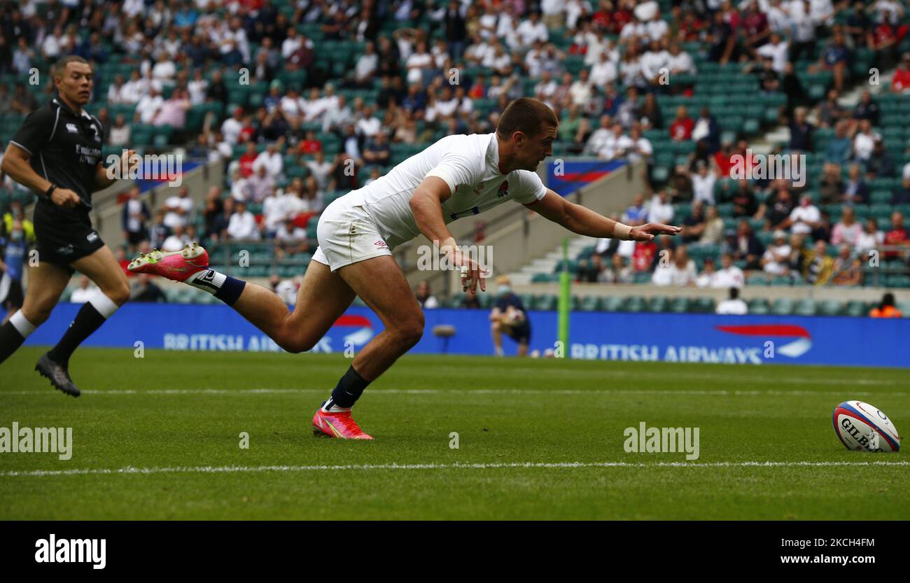 Henry Slade (Exeter Chiefs) of England during International Friendly ...