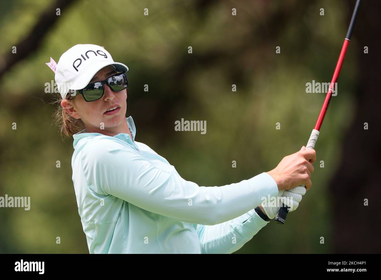 Elizabeth szokol hi-res stock photography and images - Alamy