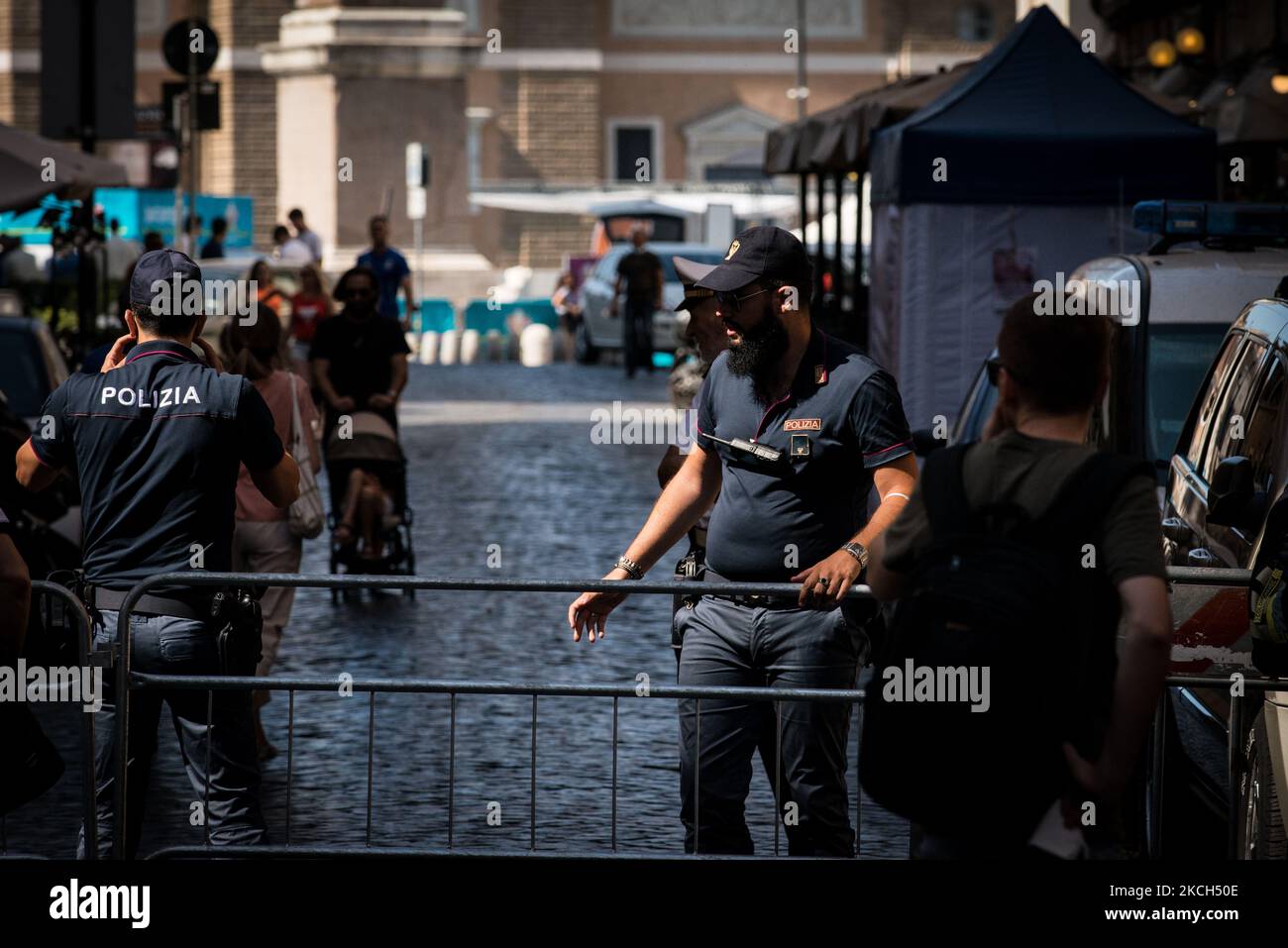 Police checks before entering the 2020 Uefa Fans Zone in the People's ...