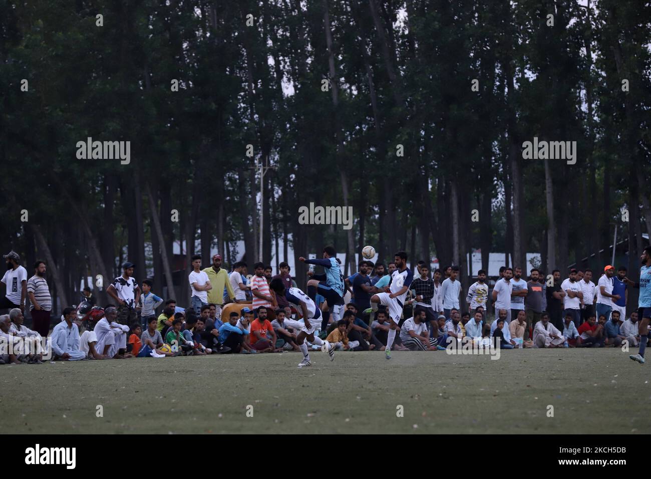 Sports in sopore hi-res stock photography and images - Alamy