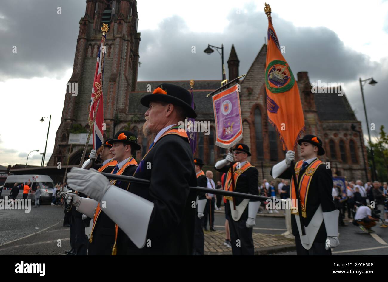 Orange order parade 2021 hi-res stock photography and images - Alamy