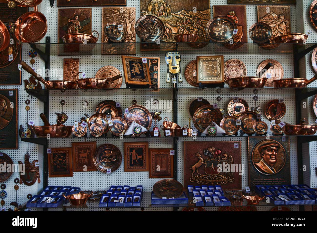 View pictures ltd hi-res stock photography and images - Alamy