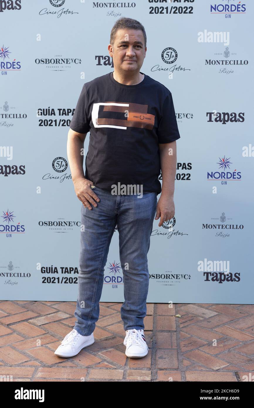 Secun de la Rosa attends 'Tapas' magazine photocall at Casa de America ...