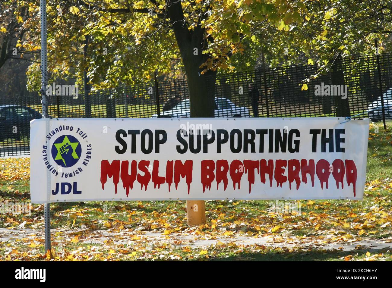 Stop supporting israel hi-res stock photography and images - Alamy