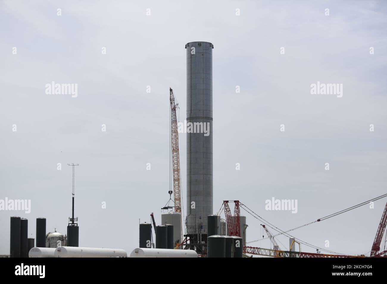 SpaceX is moving quickly to meet their goals in the Starship program ...