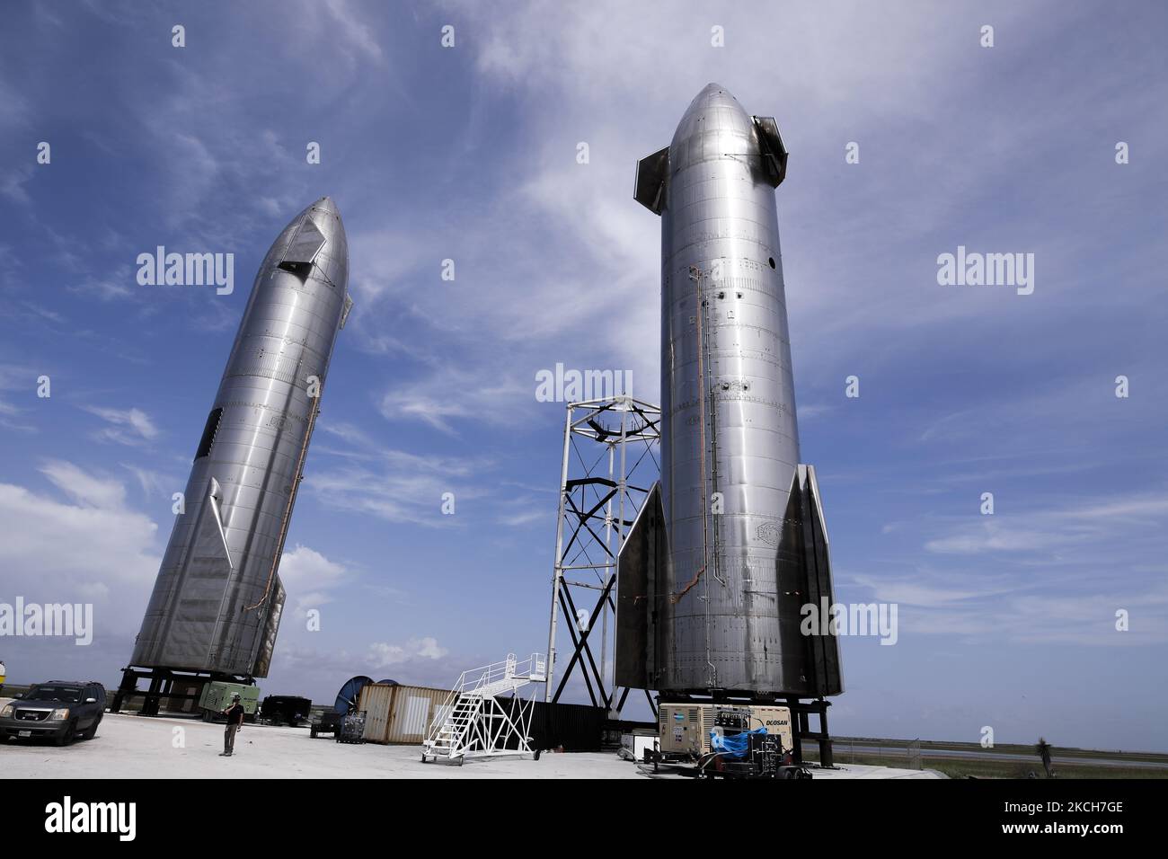 Two Starships now stand inside the SpaceX build site in South Texas ...