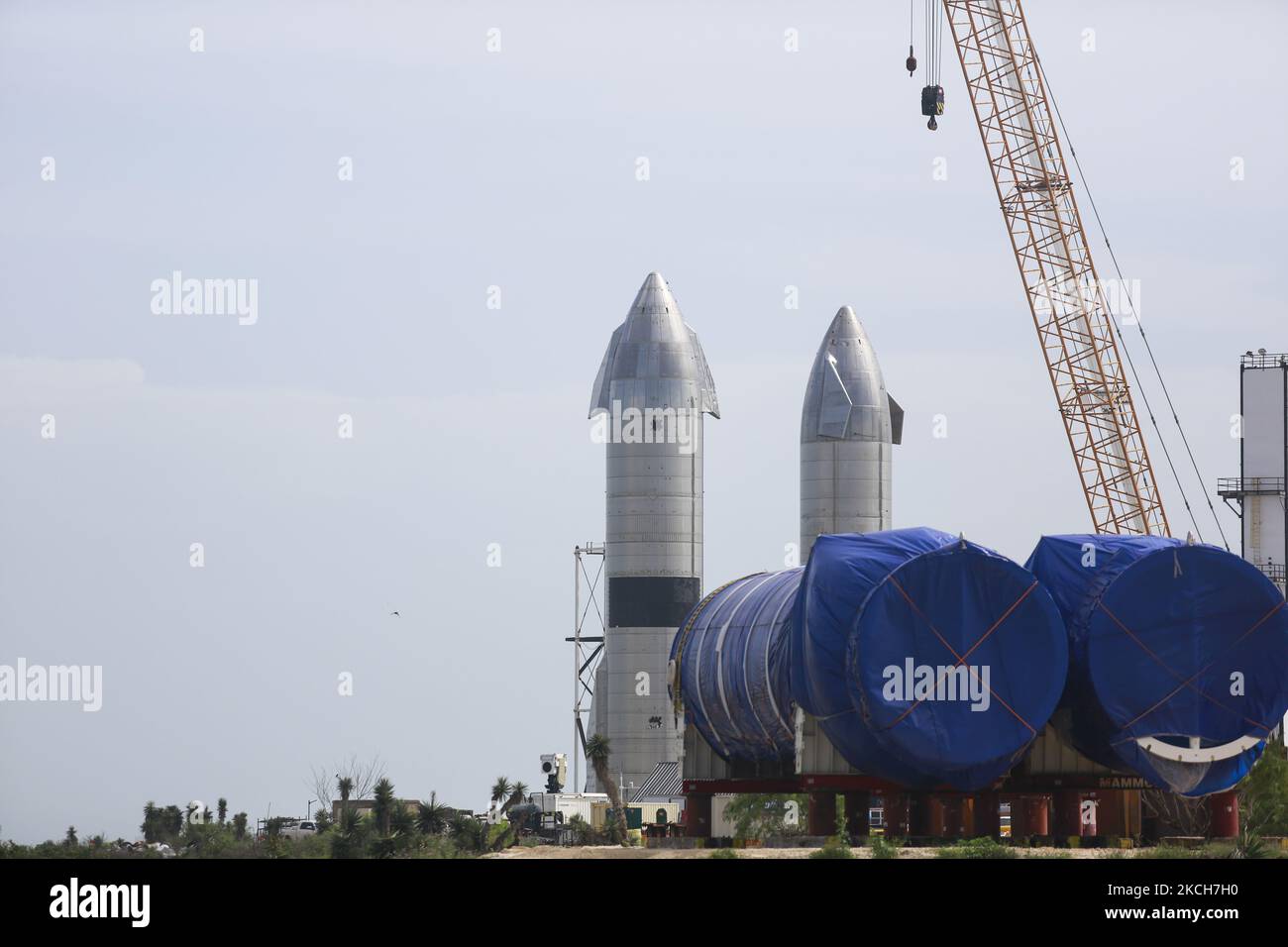 Two Starships now stand inside the SpaceX build site in South Texas ...