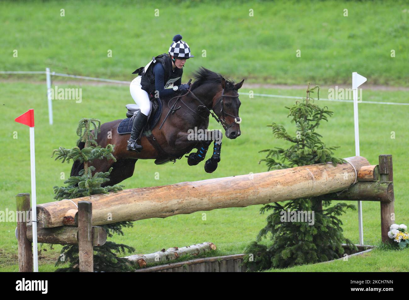 Erin Jennings riding Night Fury during the PT Section M Cross Country ...