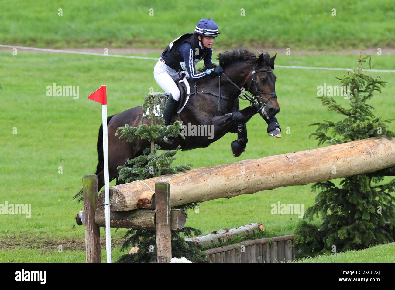 MARLBOROUGH, UK. JULY 10TH. Grace Partridge riding Master Mackay during ...