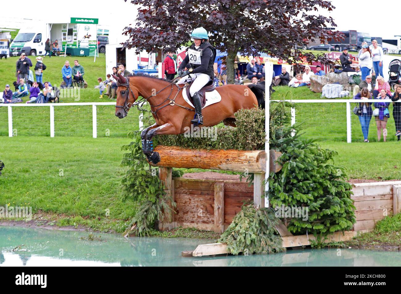 Selina Milnes riding Iron IV during 4* Cross Country event at the ...