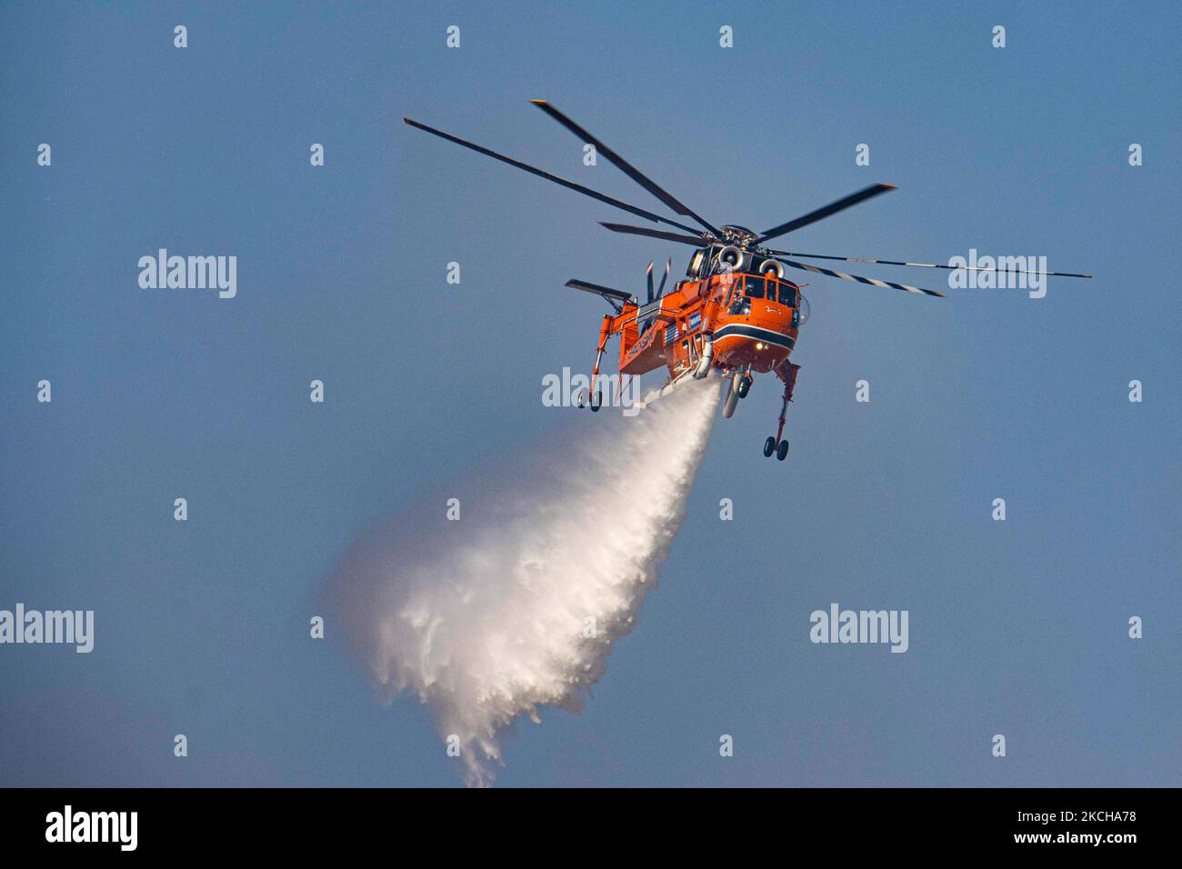 Sikorsky s 64 skycrane fire hi-res stock photography and images - Alamy