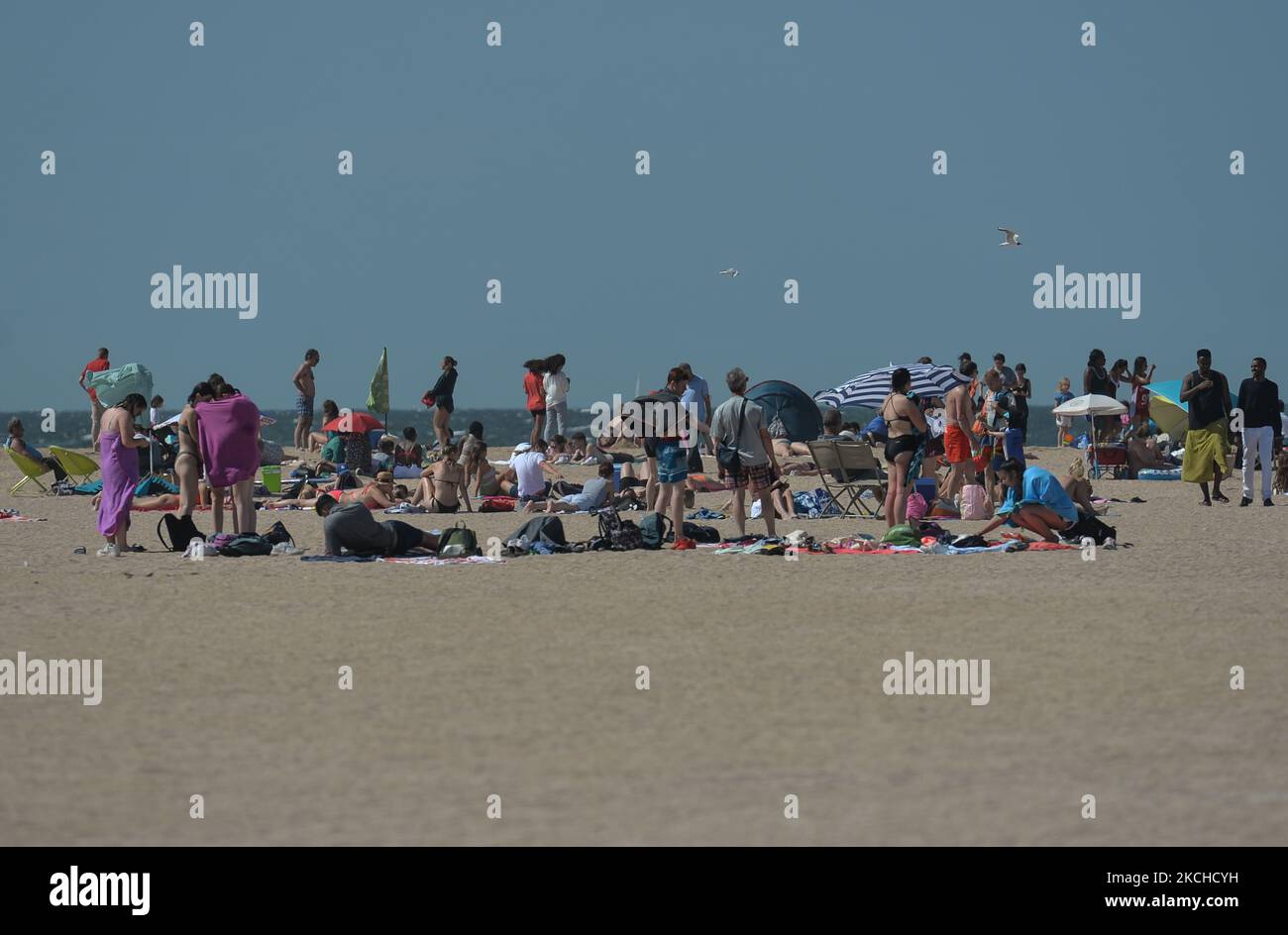 Crowded riva bella beach hi-res stock photography and images - Alamy