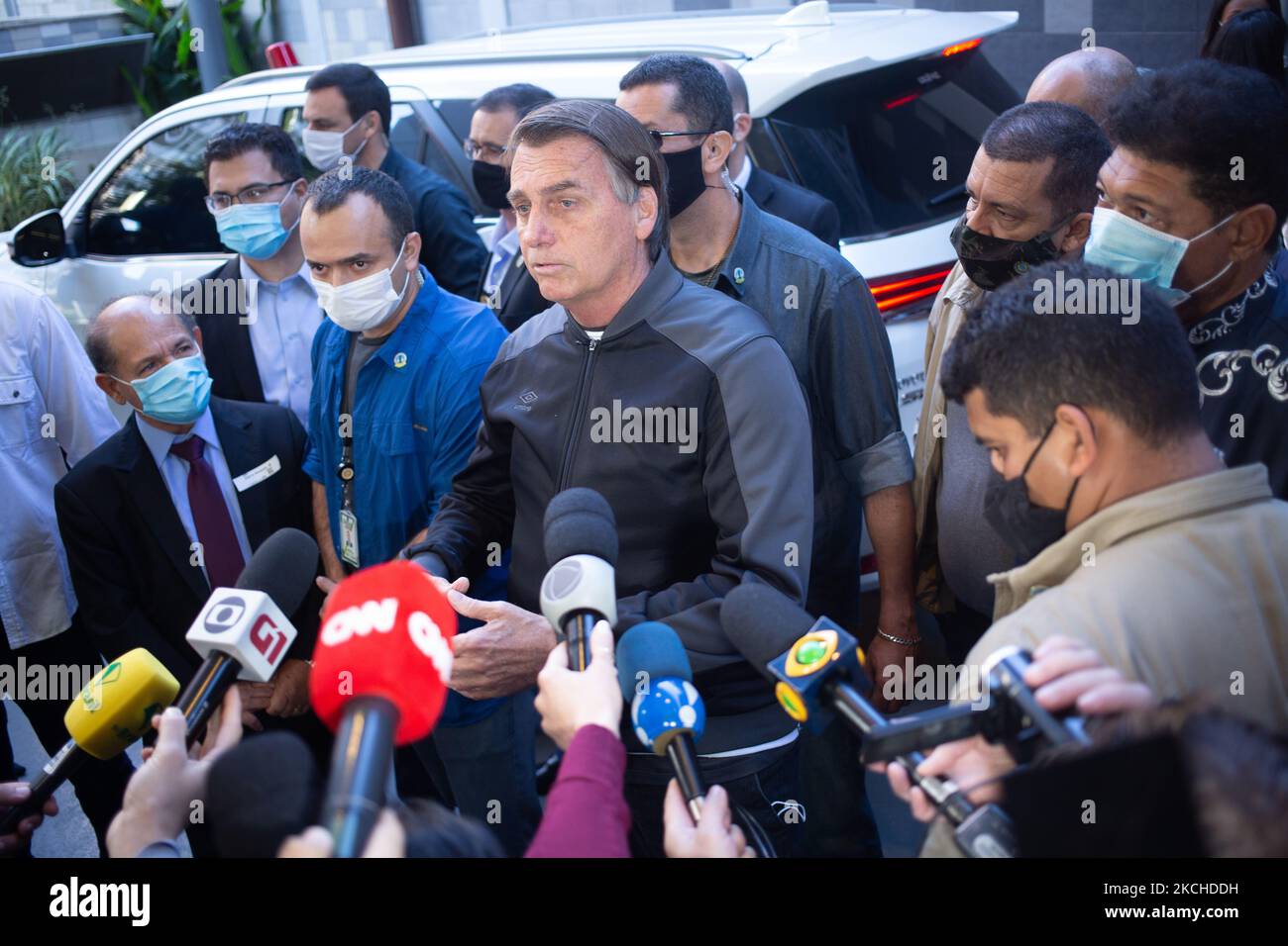 Jair bolsonaro hospital hi-res stock photography and images - Alamy
