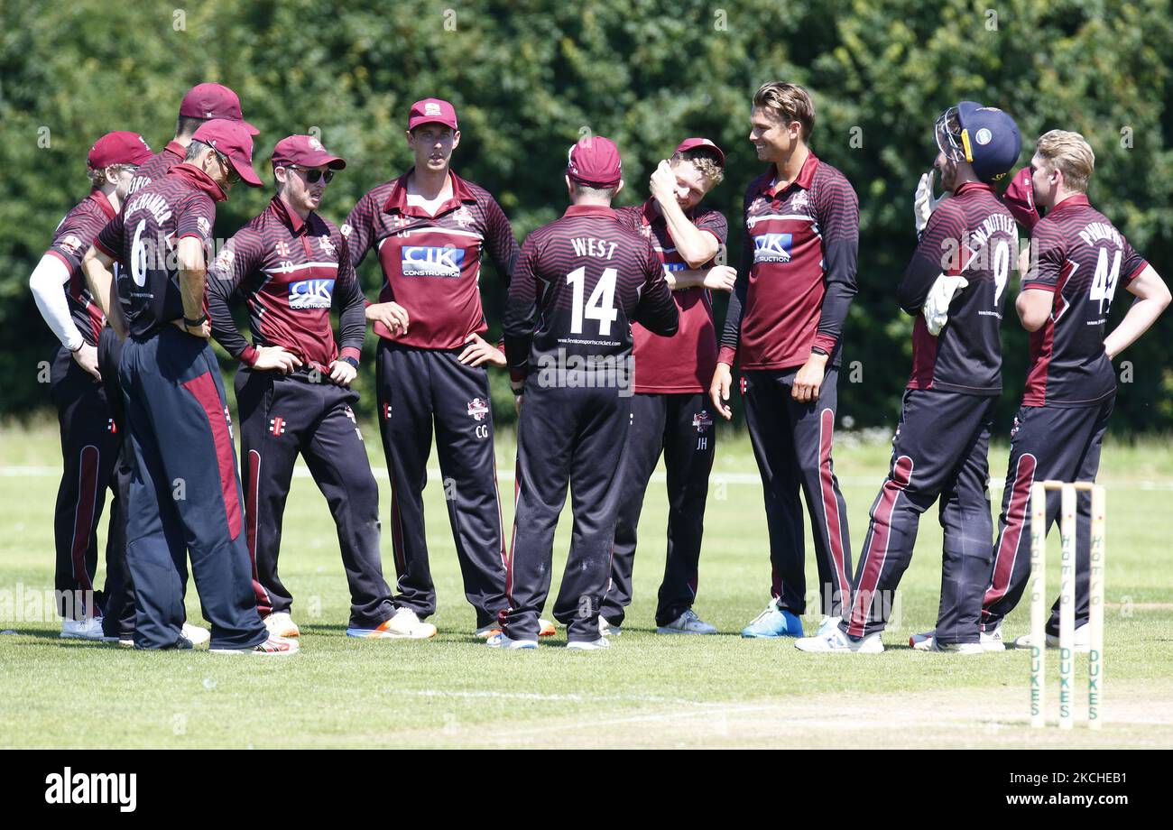 Cricket team foto hi-res stock photography and images - Alamy