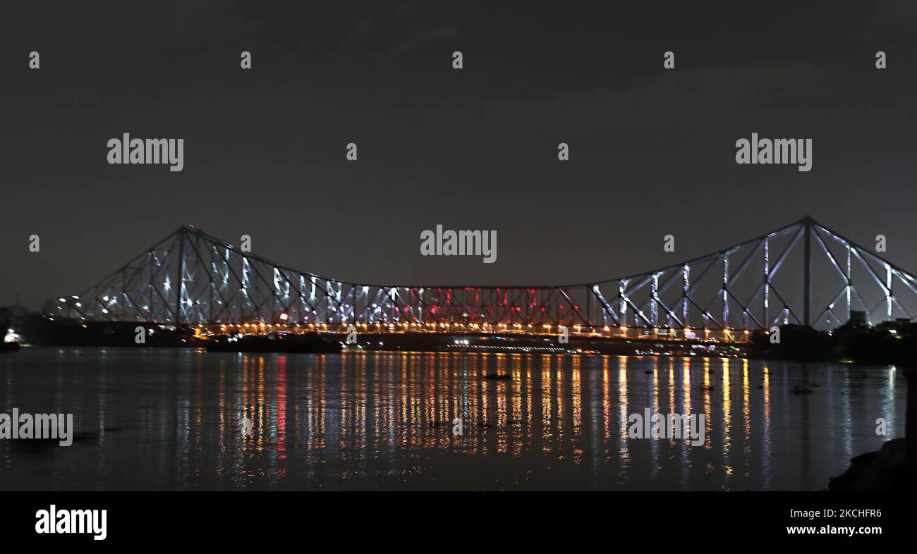 Kolkata's iconic Howrah Bridge illuminated Olympic colours to boost up ...