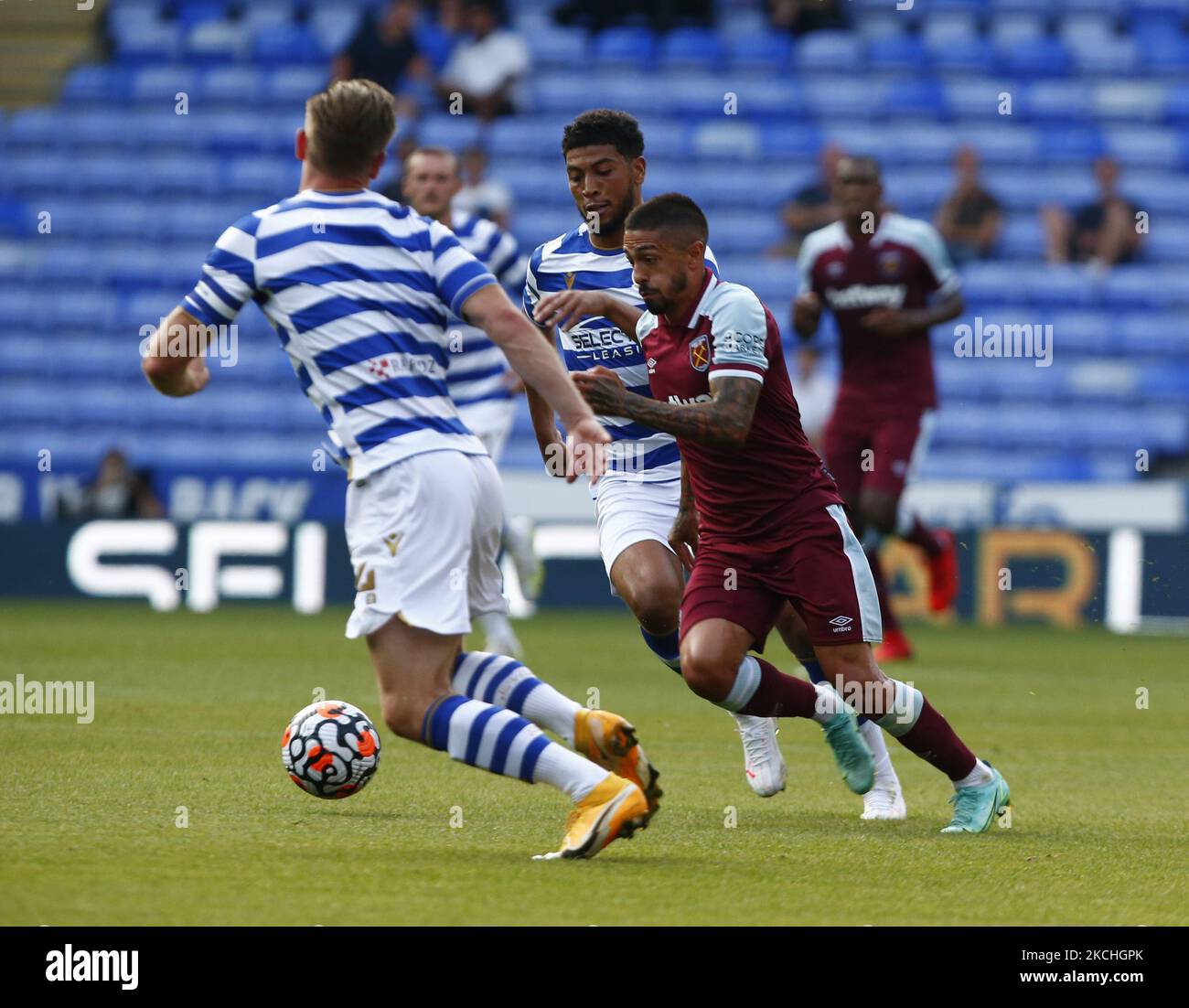 West Ham United's Manuel Lanzini during Friendly between Reading and ...