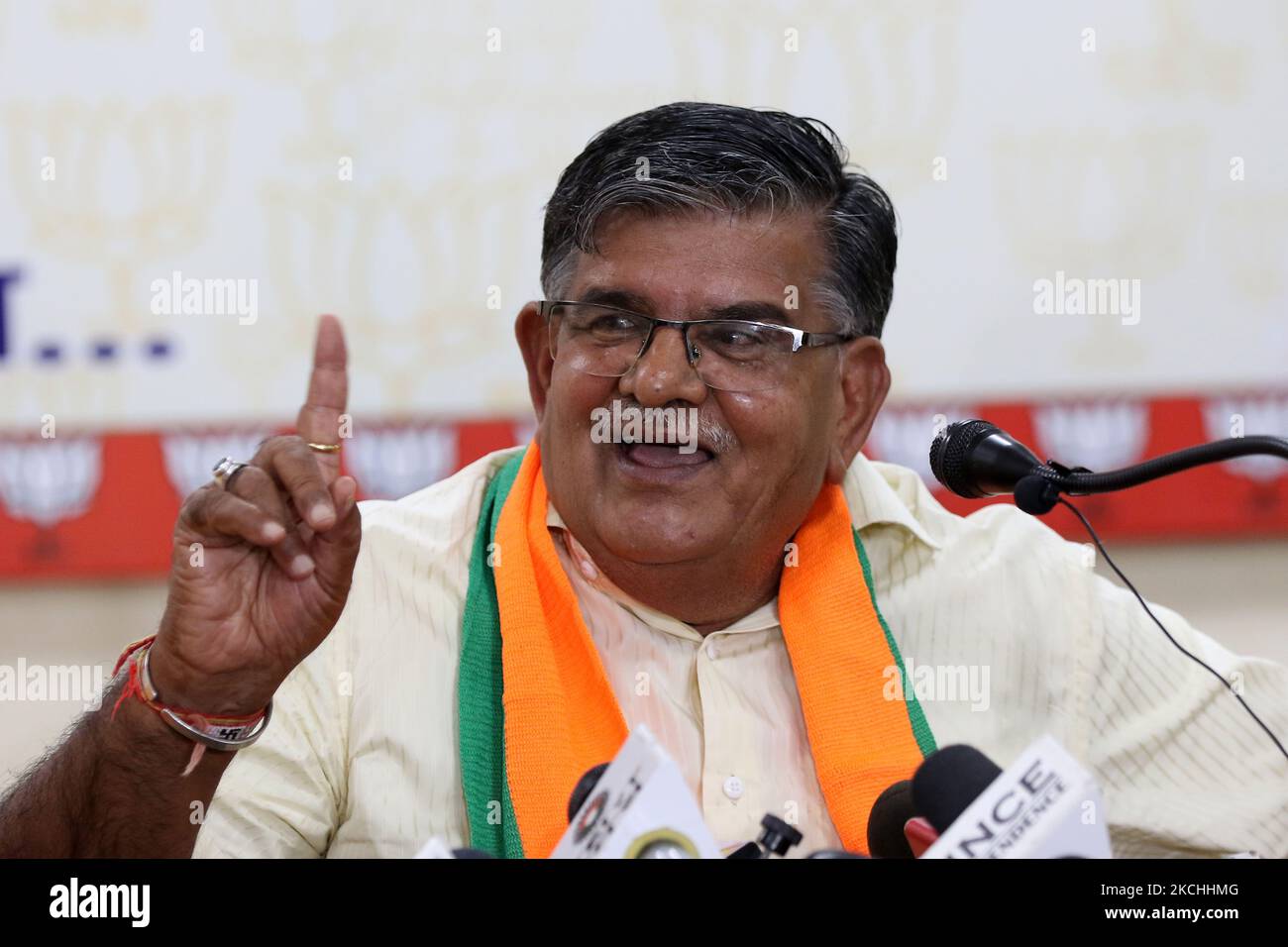 Ras exam issue hi-res stock photography and images - Alamy