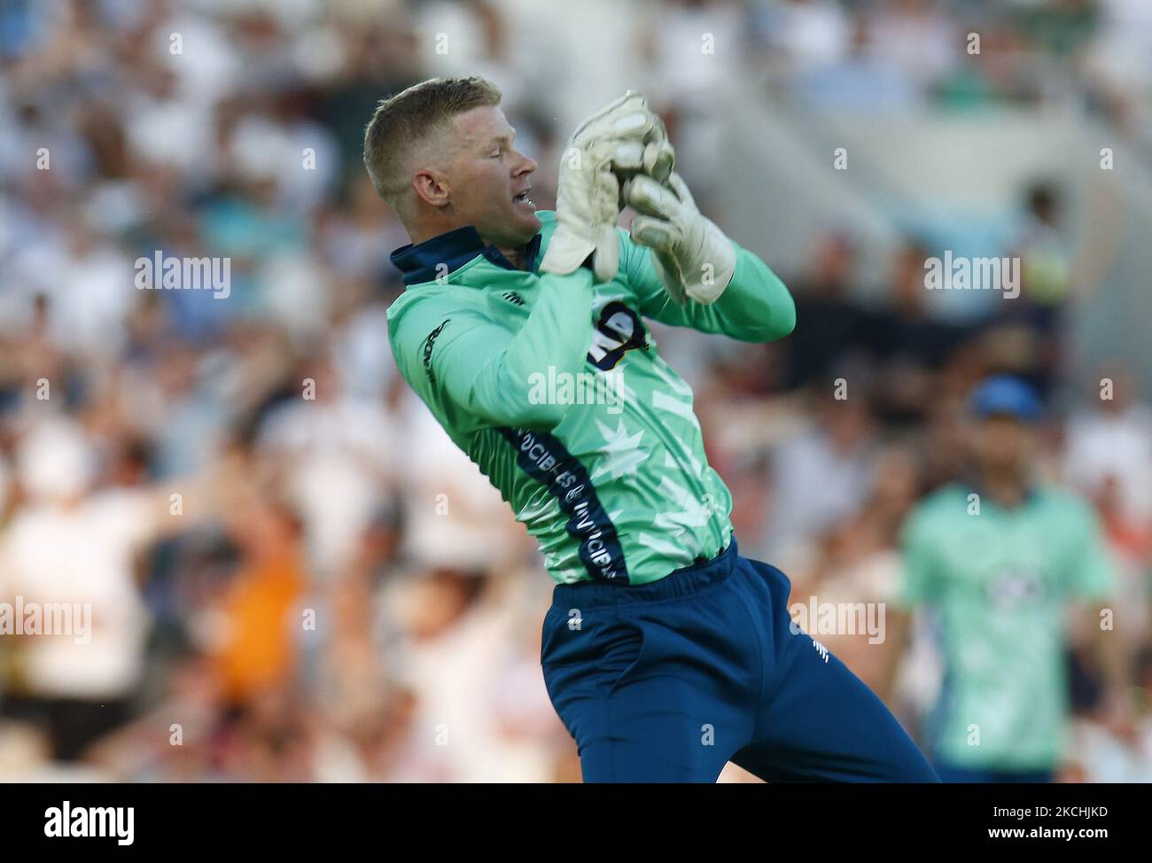 LONDON, ENGLAND - July 22:Sam Billings of Oval Invincibles caught Joe ...