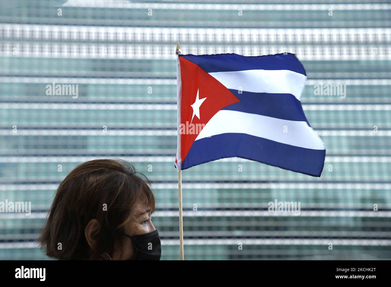 Cuban new yorkers hi-res stock photography and images - Alamy