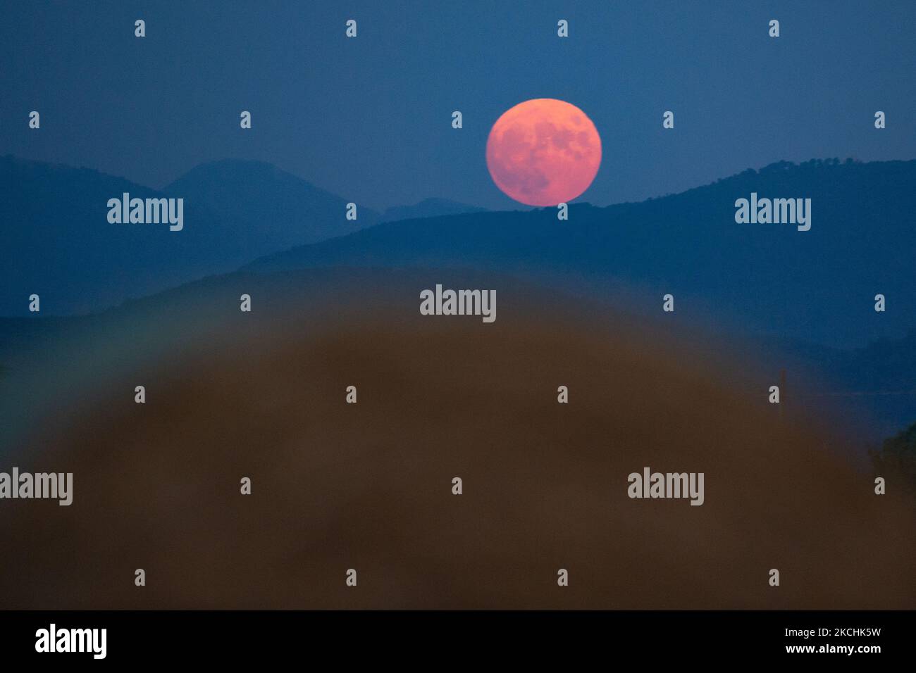 Lunar phases hi-res stock photography and images - Alamy