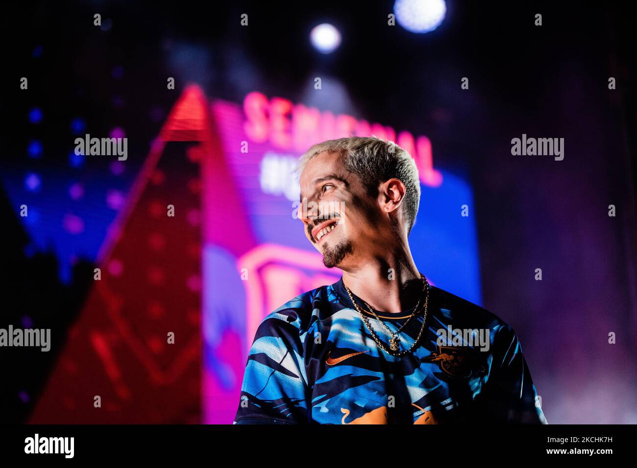20 best mcs hi-res stock photography and images - Alamy