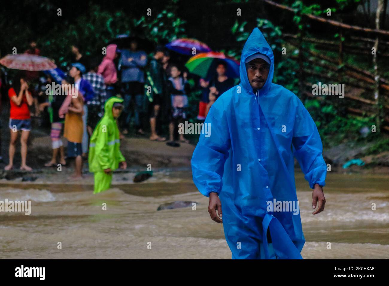 Residents of Calawis, Antipolo City in Philippines are struggling to ...