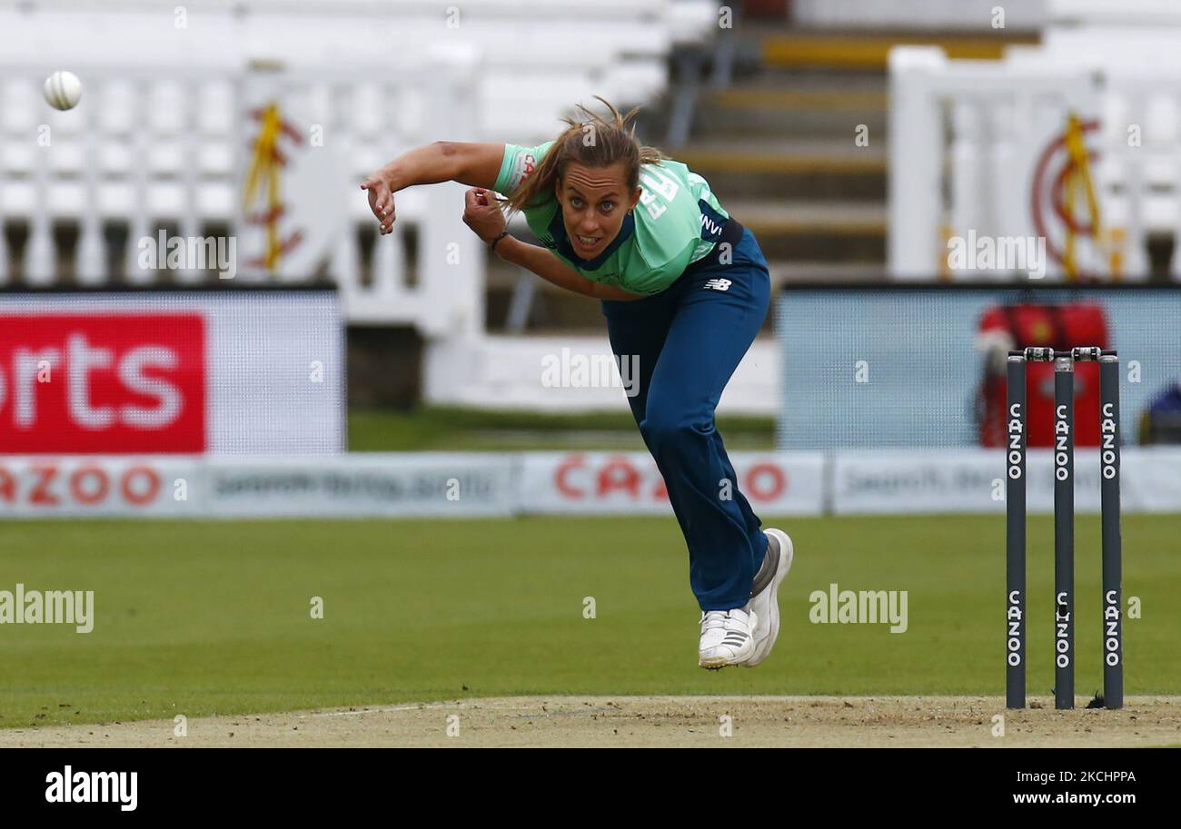 Tash Farrant of Oval Invincibles Women during The Hundred between ...