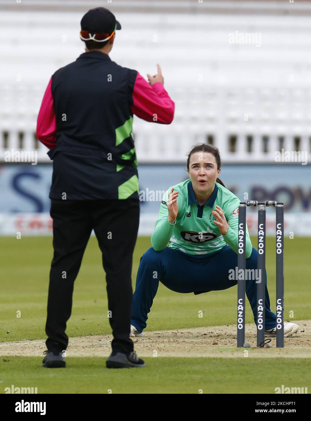 Mady Villiers of Oval Invincibles Women climb LBW not given during The ...