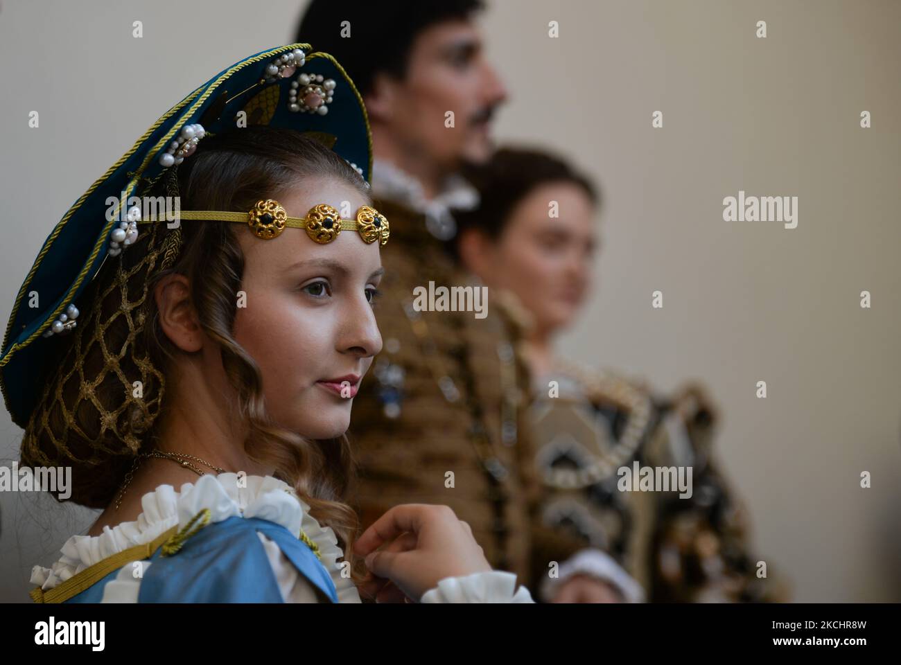 Domestic life 16th century hi-res stock photography and images - Alamy