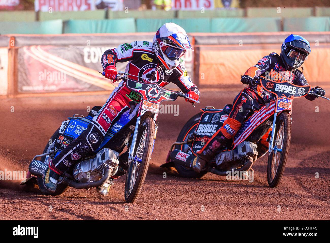 Steve Worrall (White) leads Luke Becker (Blue) during the SGB ...