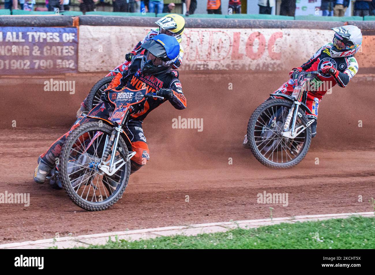 Luke Becker (Blue) leads Dan Bewley (White) and Tom Brennan (Yellow ...