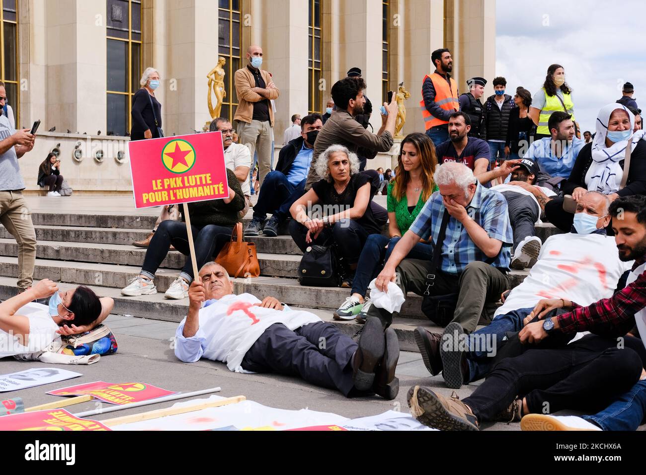 Human rights square hi-res stock photography and images - Alamy