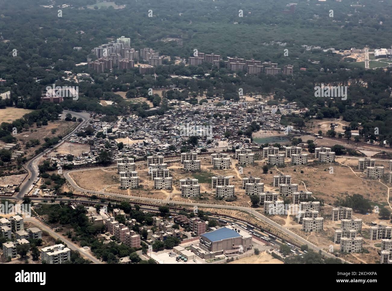 Delhi air pollution aerial hi-res stock photography and images - Alamy
