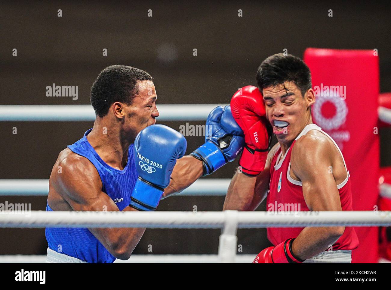 Daniel Francisco Veron from Argentina and Euri Cedeno Martinez from the ...