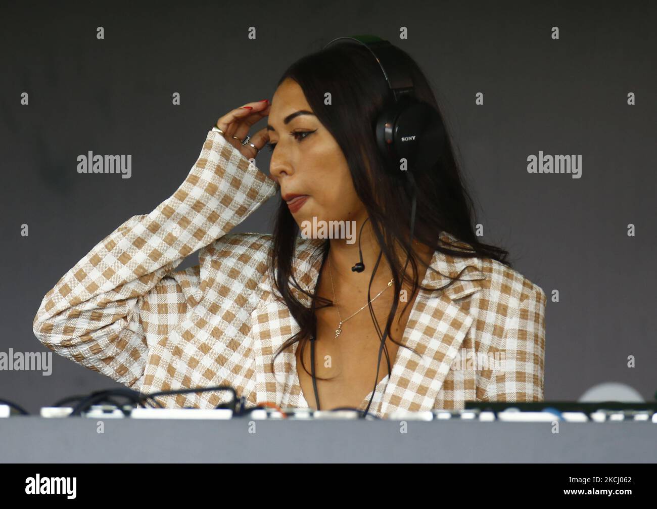 DJ Jess Iszatt playing at The Hundred between London Spirit Women and ...