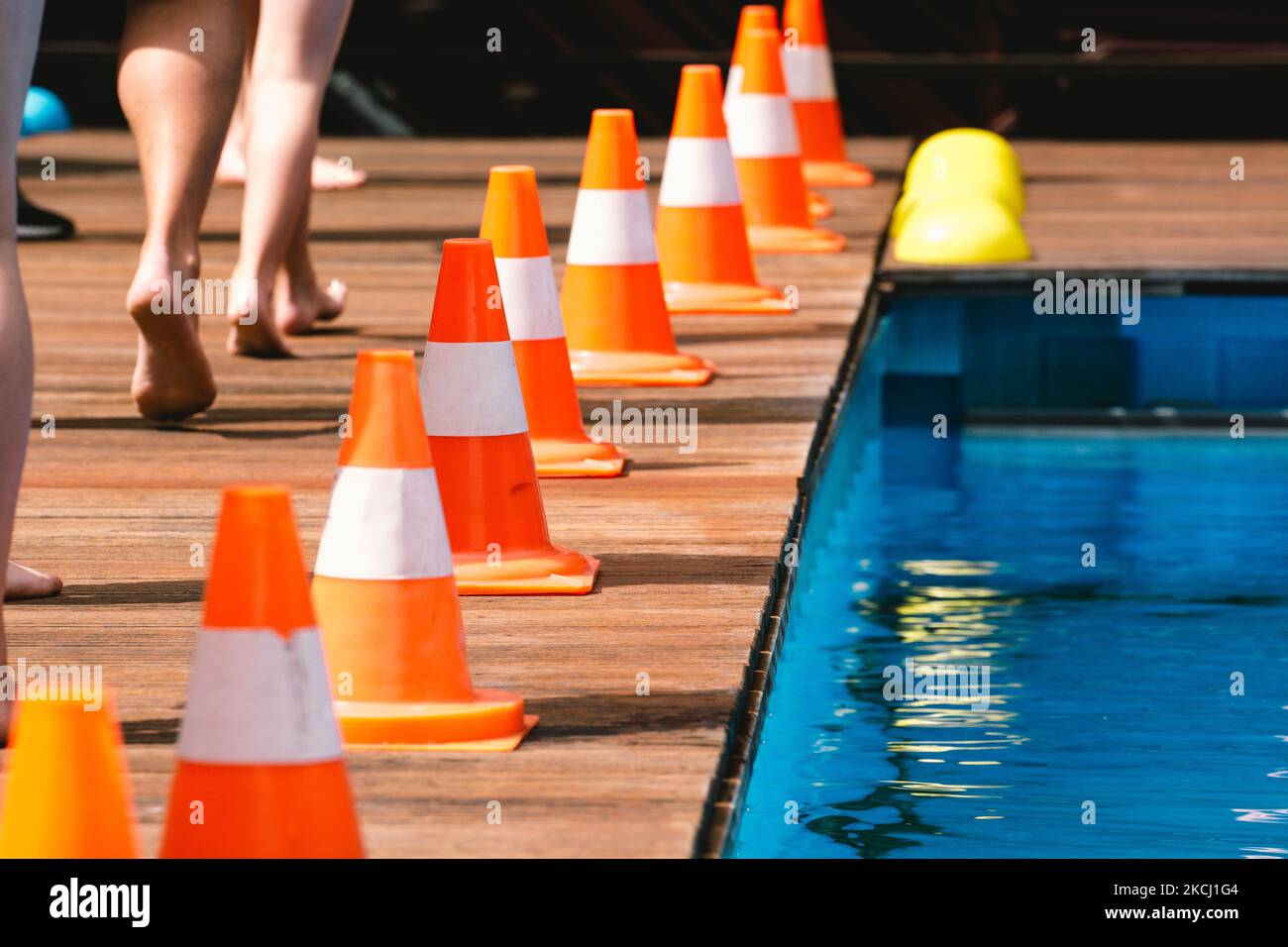 people participate the pool jumping contest at "Werksschwimmbad ...