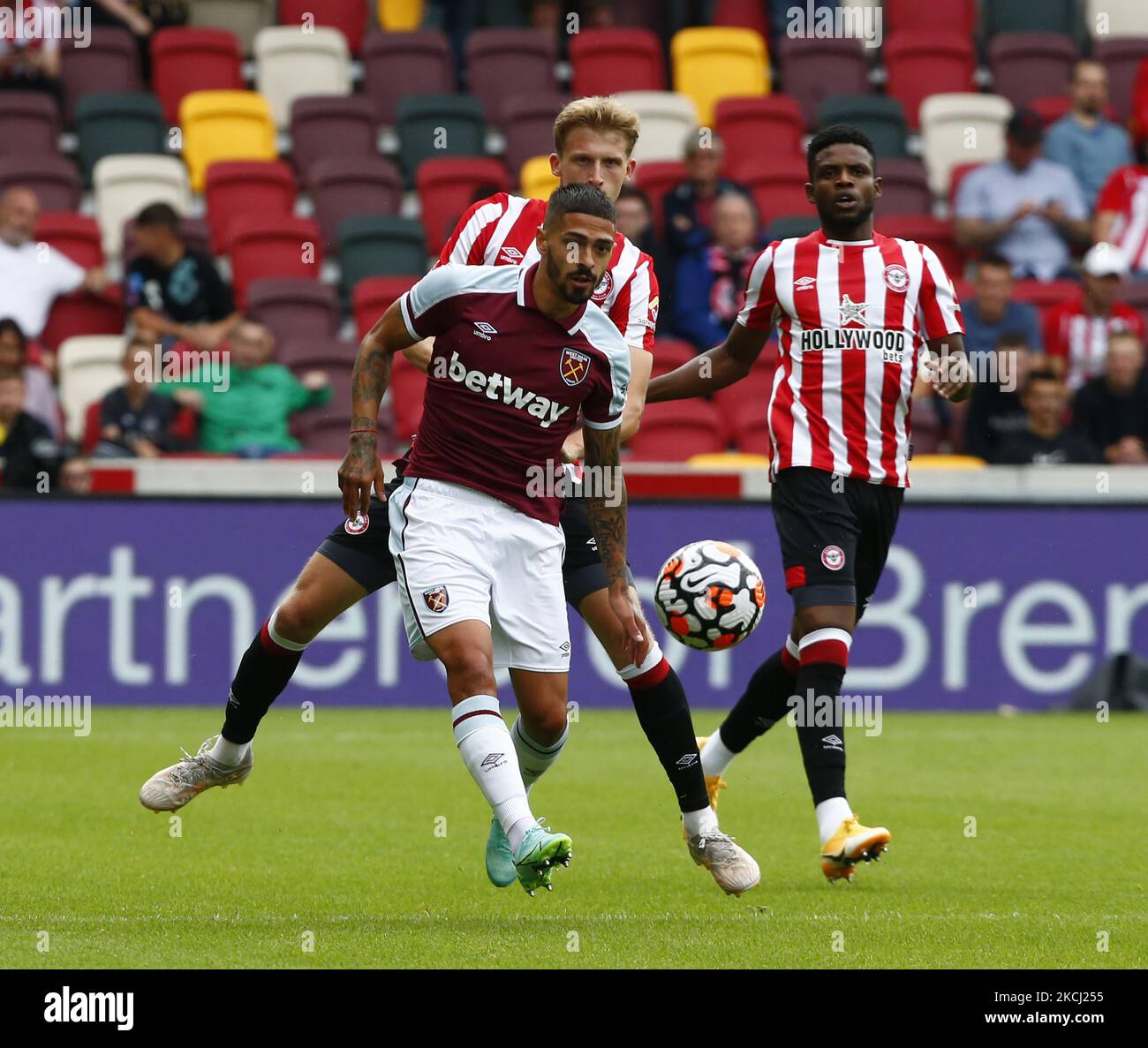 West Ham United's Manuel Lanzini during Friendly between Brentford and ...
