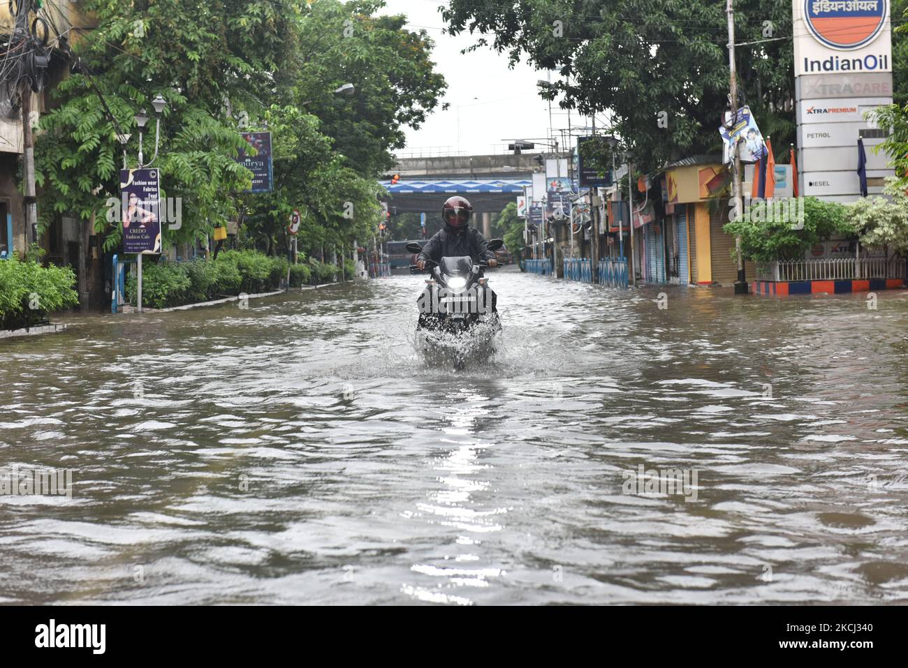 Waded hi-res stock photography and images - Alamy