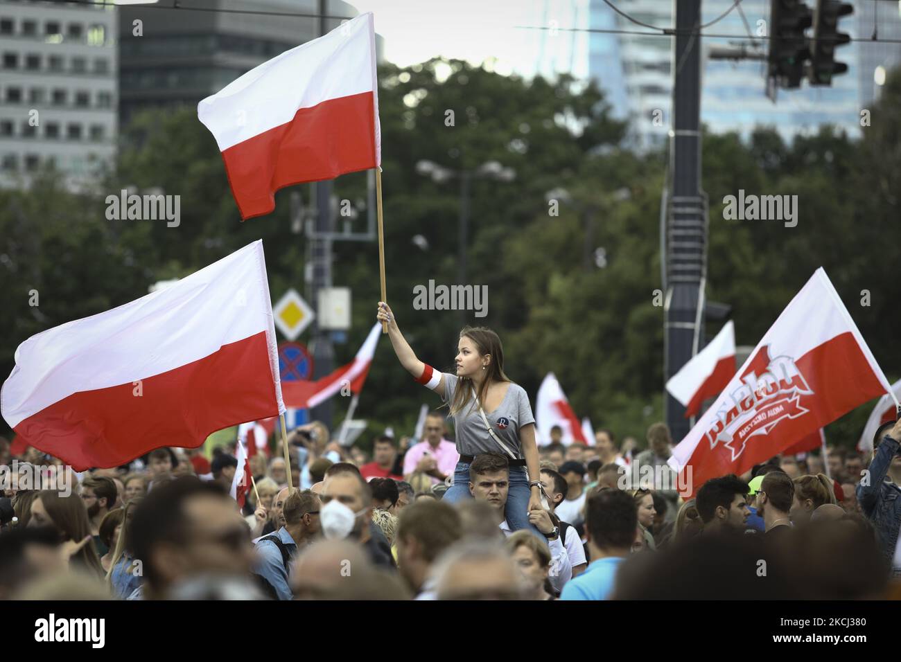 Polish resistance movement flag hi-res stock photography and images - Alamy