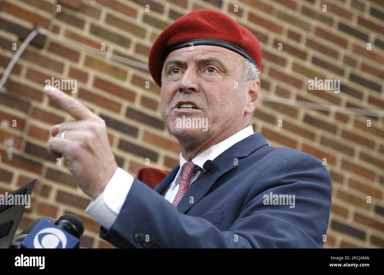 Ice gangs hi-res stock photography and images - Alamy