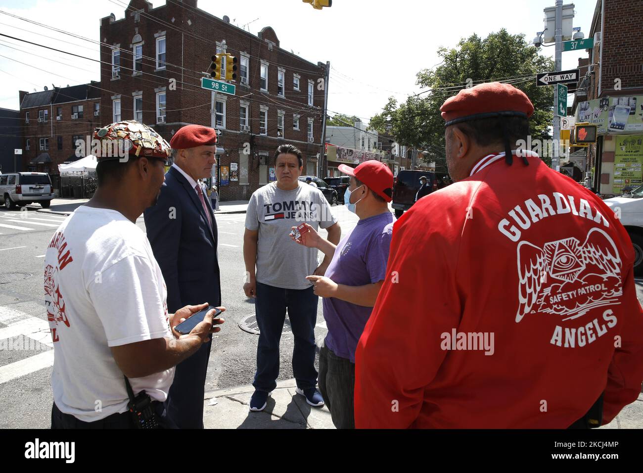Nypd gang unit hi-res stock photography and images - Alamy