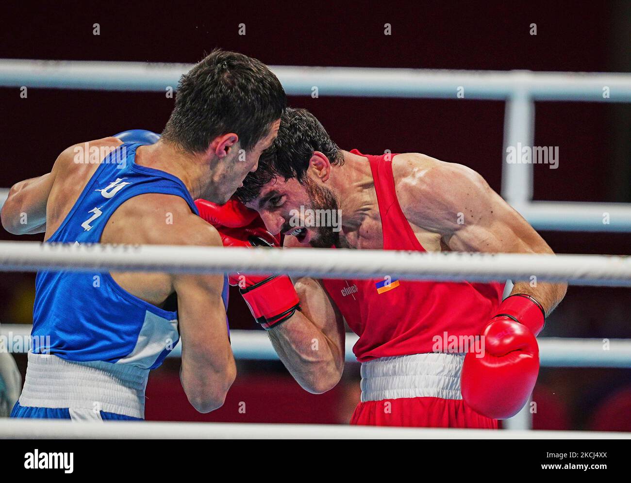 Hovhannes bachkov against elnur abduraimov hi-res stock photography and ...