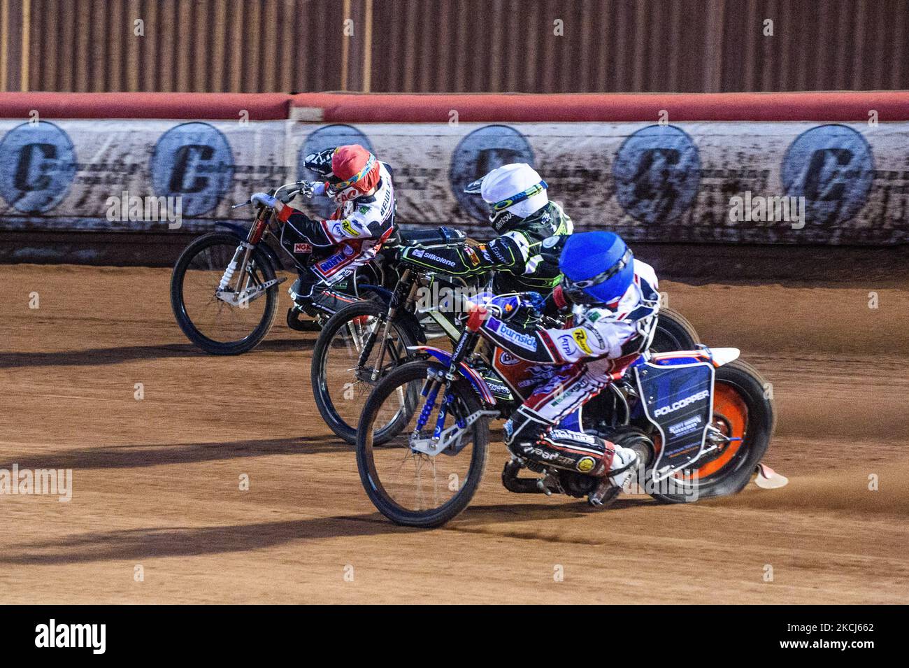 Brady Kurtz (Blue) inside Danny King (White) and Dan Bewley (Red ...