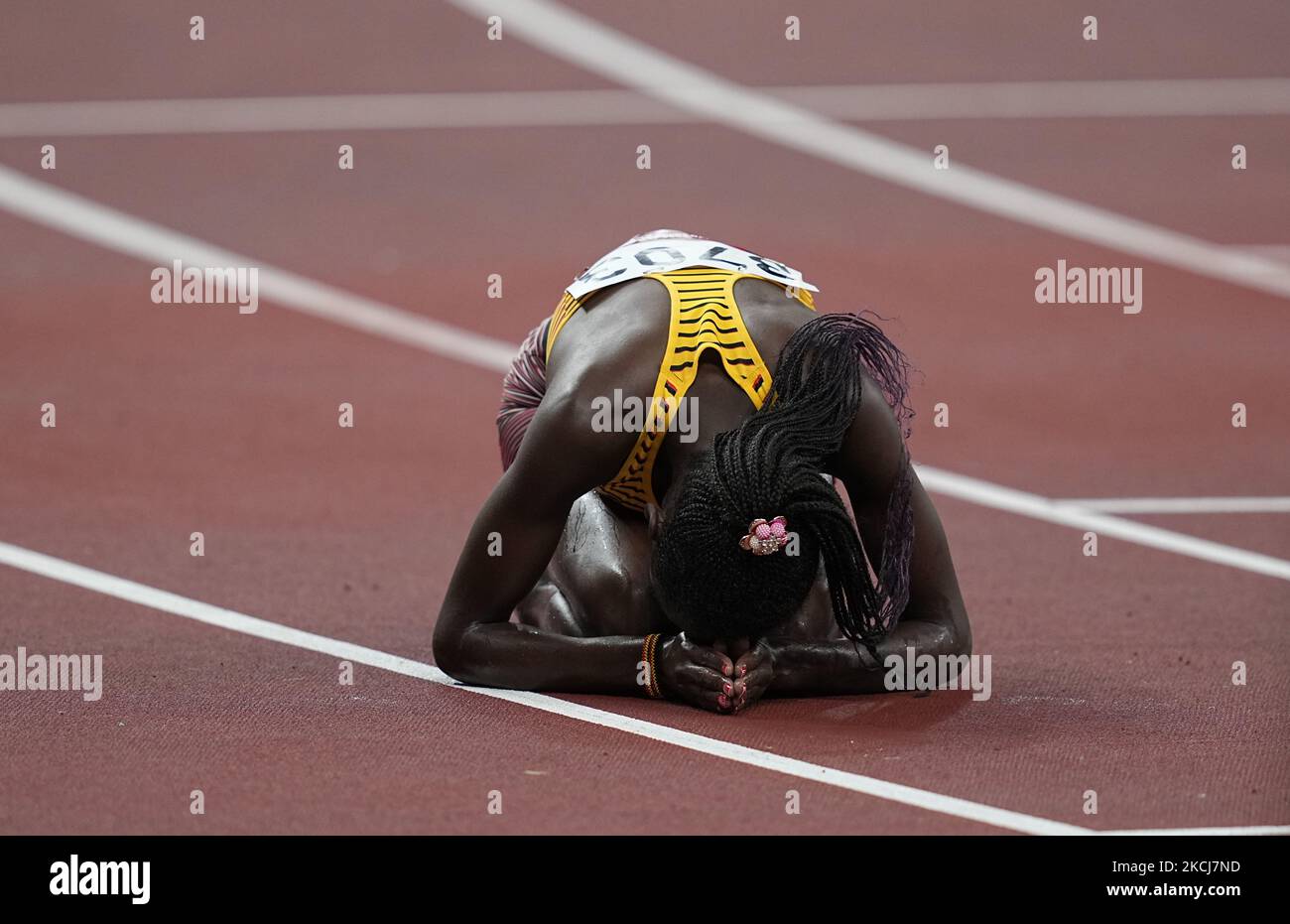 Peruth Chemutai winning 3000 meter steeplechase for women at the Tokyo ...
