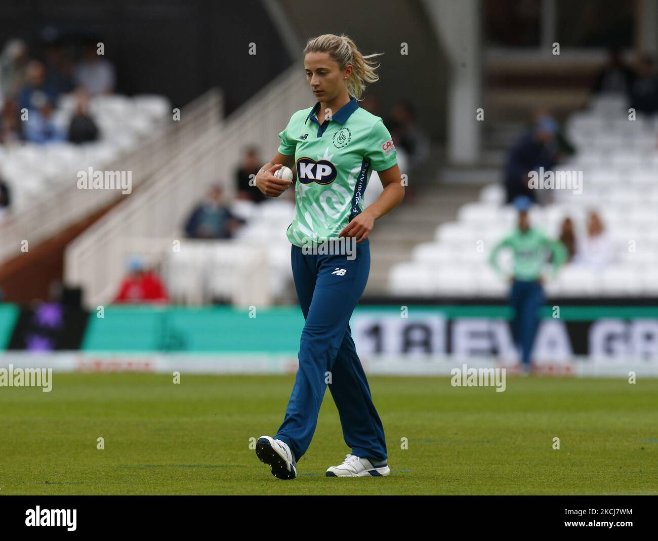 Eva Gray of Oval Invincibles Women during The Hundred between Oval ...