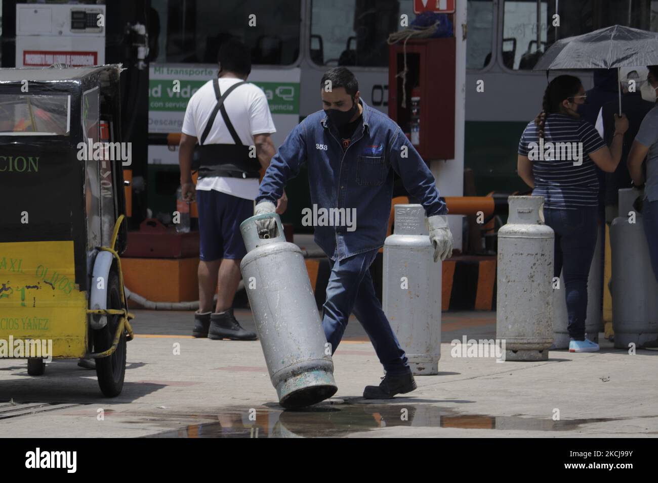 Union de gaseros del valle de mexico hi-res stock photography and ...