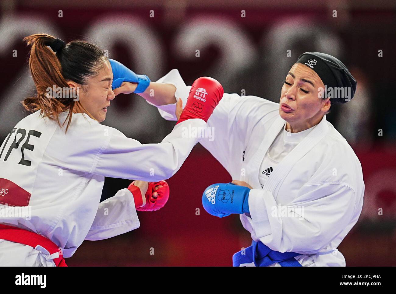 Sara Bahmanyar and Tzuyun Wen during karate at the Tokyo Olympics ...